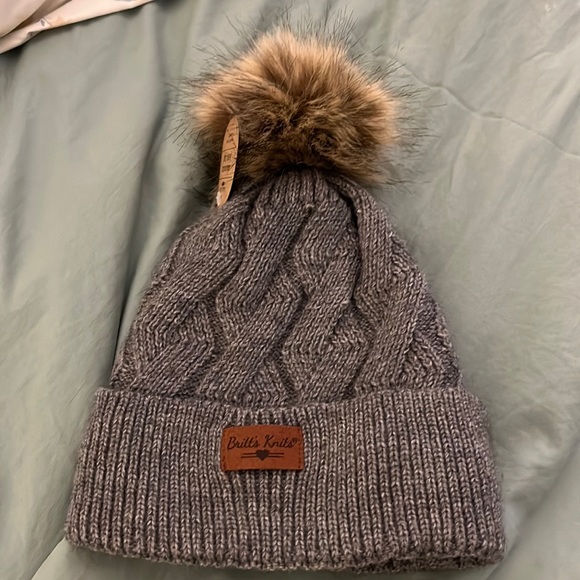 Britt’S Knits | Accessories | Britts Knits Furry Linens Pom Beanie Hat ...